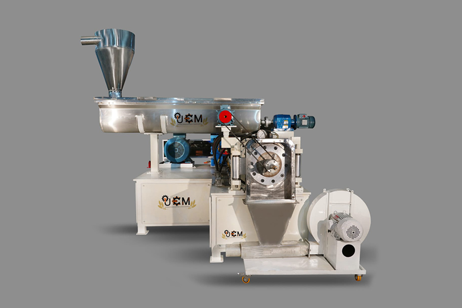 Fryums Making Machine: Fryums Making Machine Exporter in Kuwait